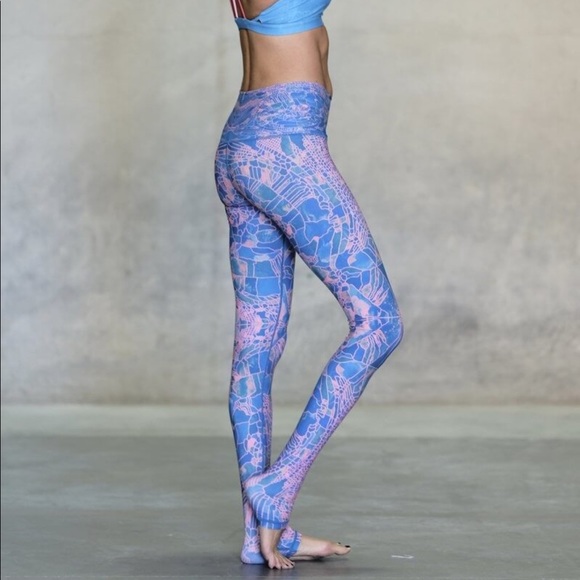 Niyama Sol | Pants & Jumpsuits | Niyama Sol Endless Leggings Censored ...